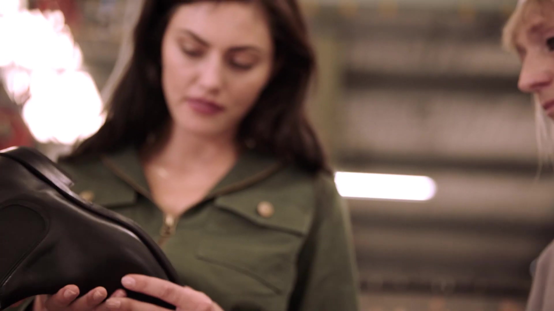 R M Williams People RMWilliams People 018 Phoebe Tonkin Web r-m-williams-people-rmwilliams-people-018-phoebe-tonkin-web